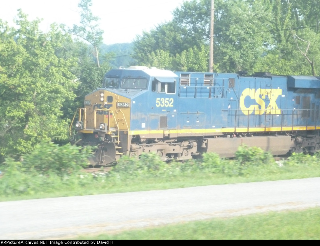 CSX 5352